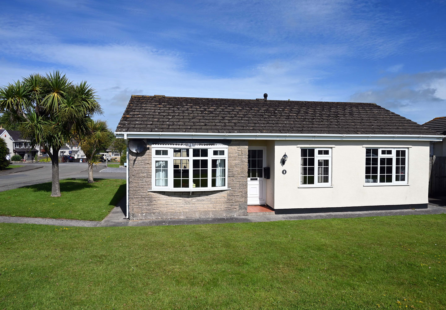 Palm Tree Cottage – Tenby Cottages